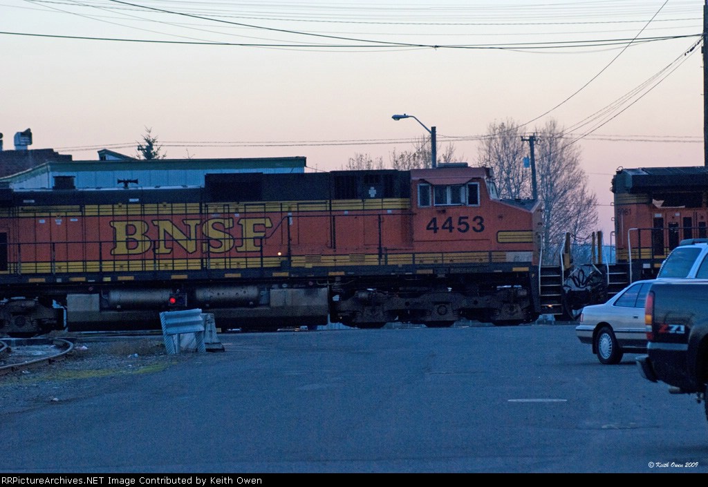 BNSF 4453